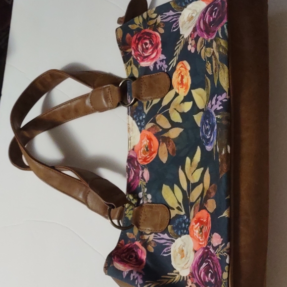 Donna Sharp | Bags | Donna Sharp Floral Pattern Purse | Poshmark
